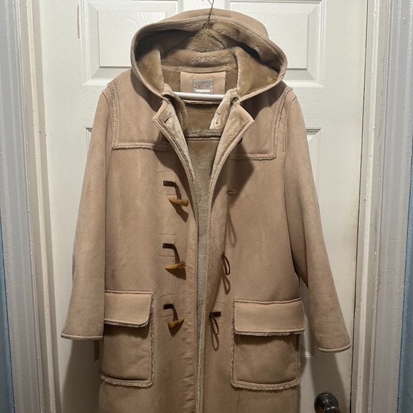 Drizzle | Jackets & Coats | Mens Drizzle Duffle Coat With Wooden ...